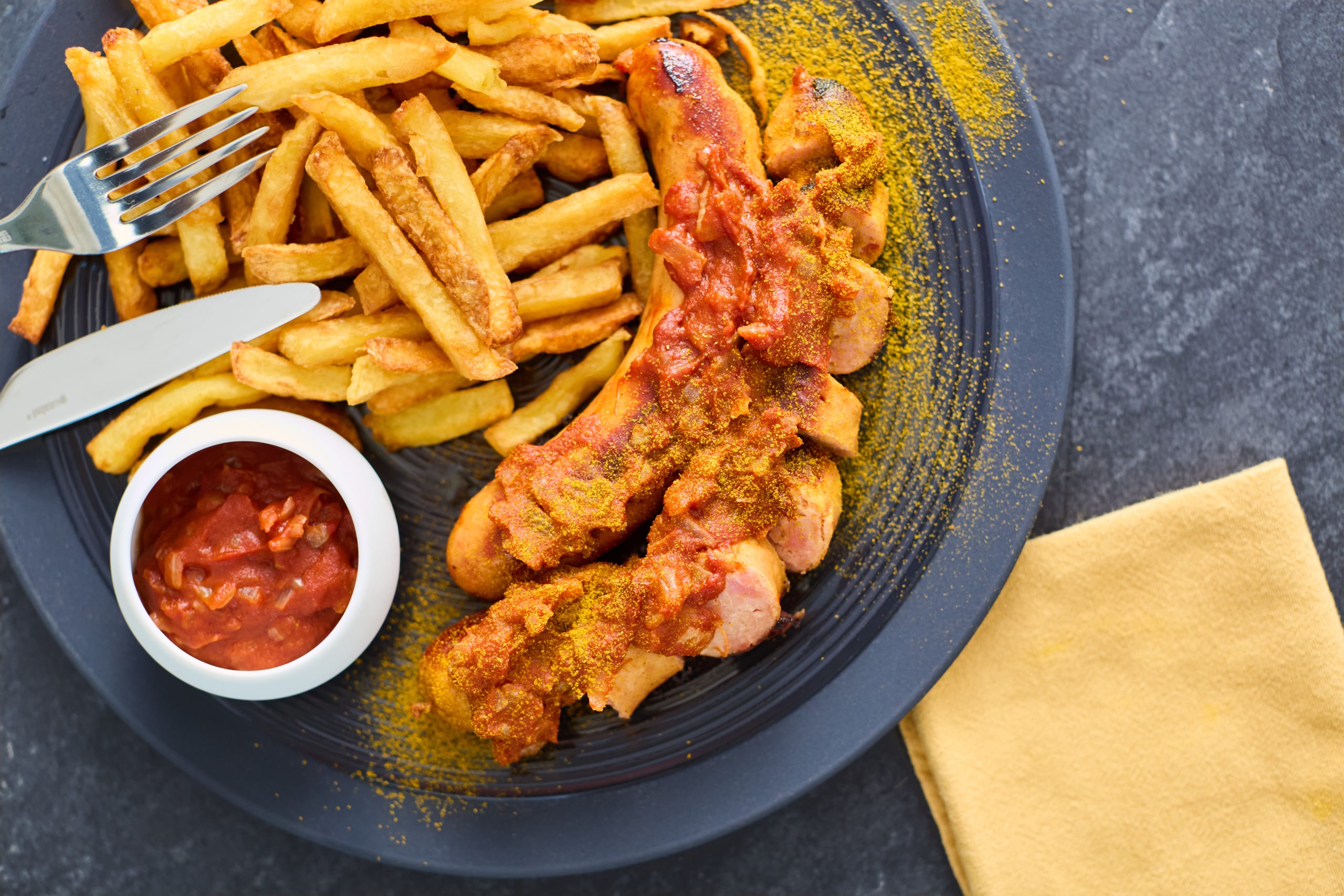 Currywurst recette originale avec des saucisses de jambon fumé